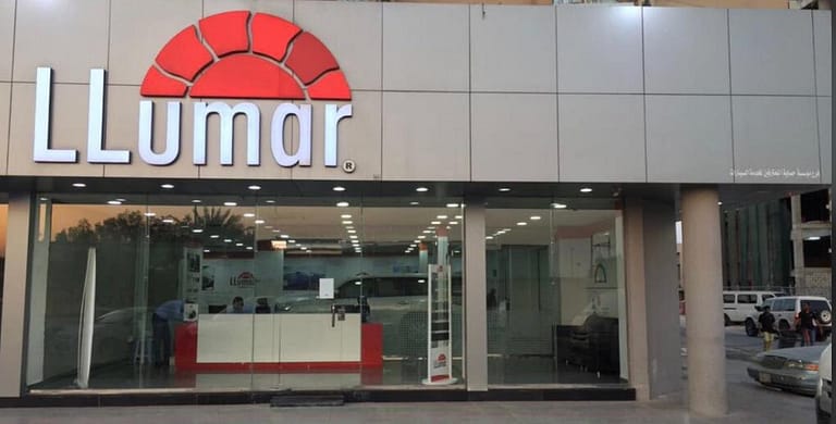 llumar & jade ceramic puris agent - Aman Alsharq